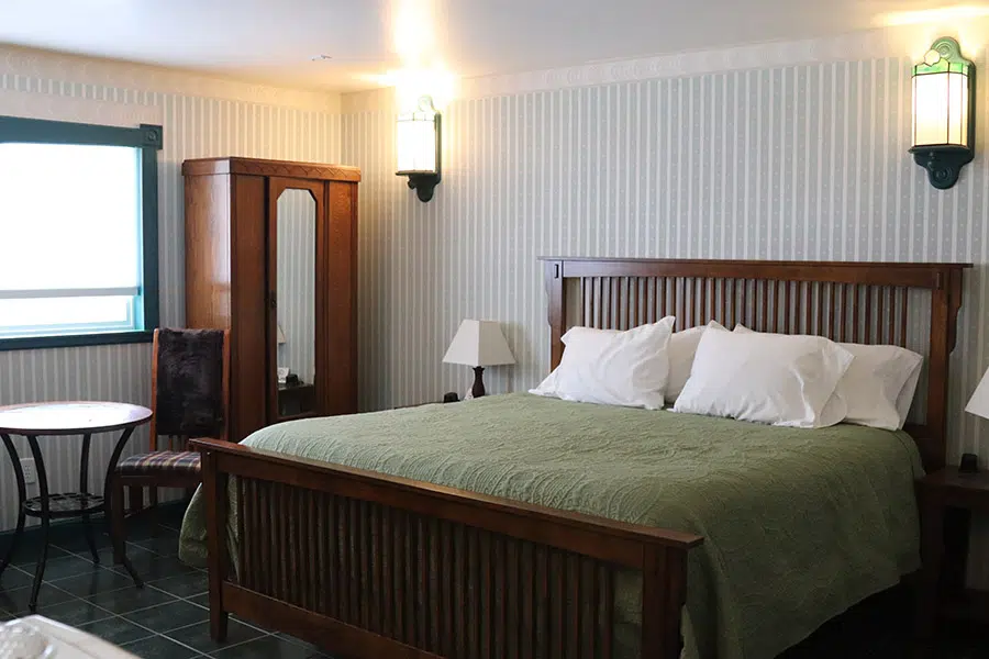 Looking for Sekiu Hotels? Consider the Inn at Neah Bay